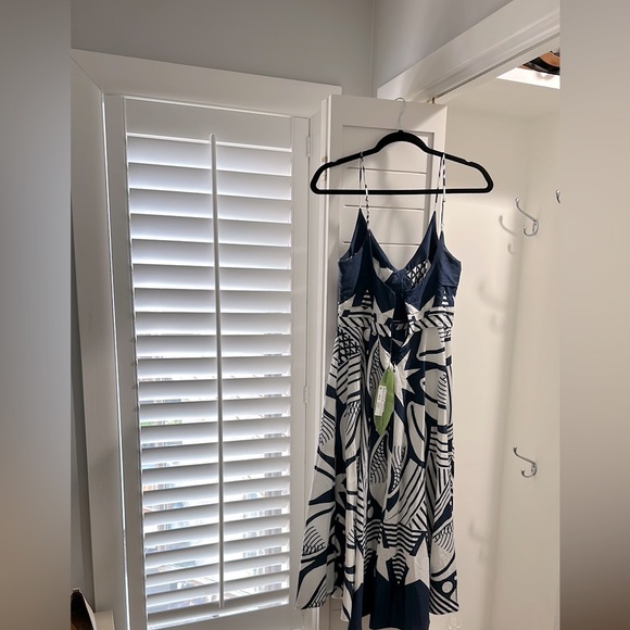 FARM Rio | Dresses | Farm Rio Cowrie Shell Sleeveless Midi Dress M ...